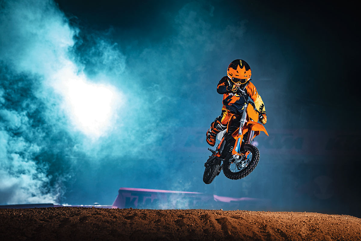 Moto News | Flat Track | Long Track | Baja | SX | eMX | E-Xplorer World ...