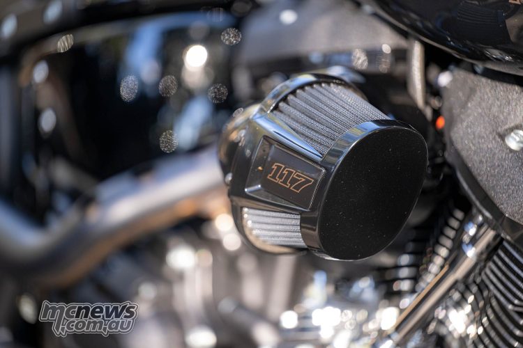 Harley-Davidson Low Rider S Review - Back in Black | MCNews