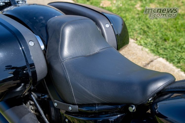 Harley-Davidson Low Rider ST Review | MCNews