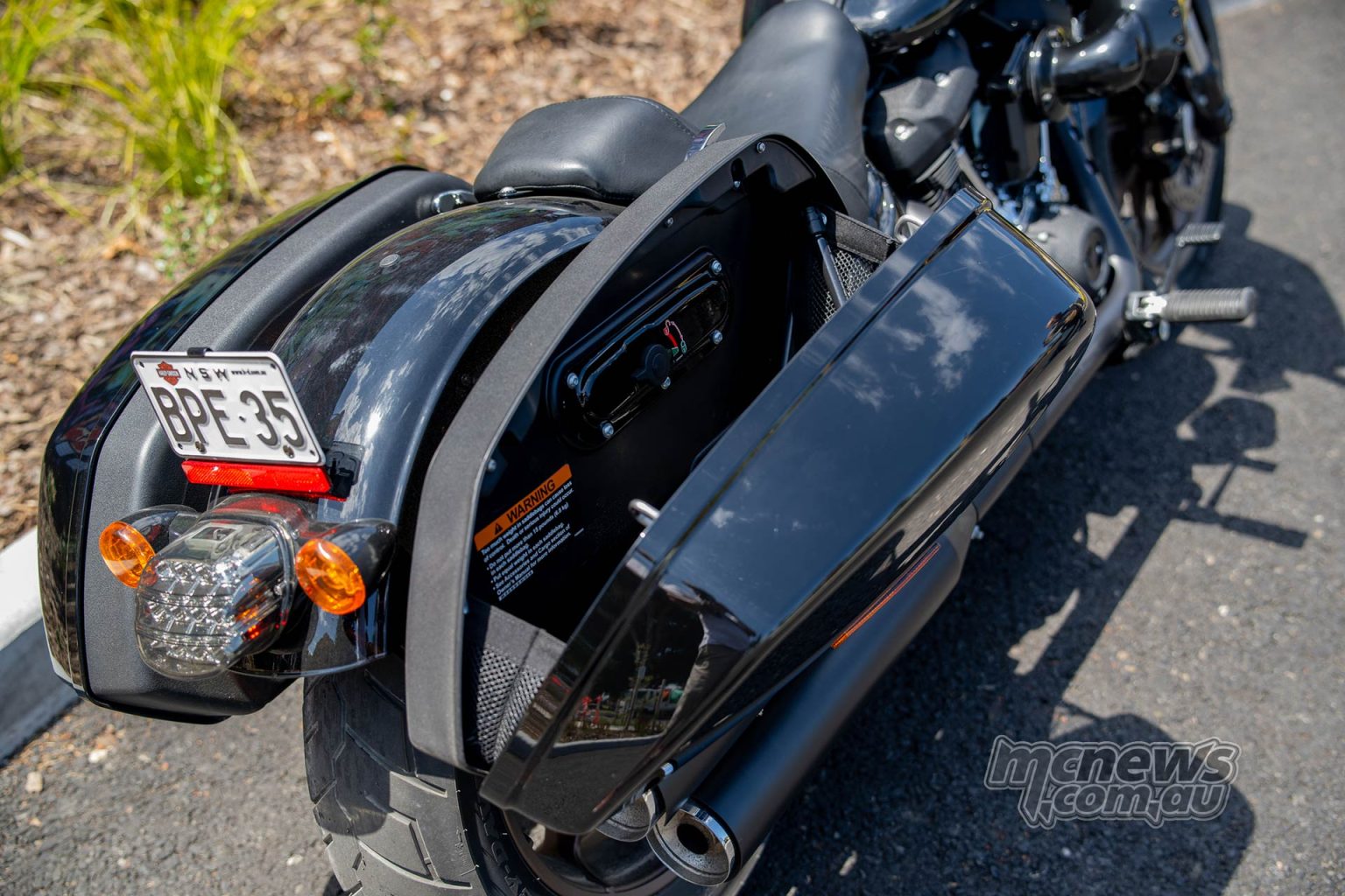 Harley-Davidson Low Rider ST Review | MCNews