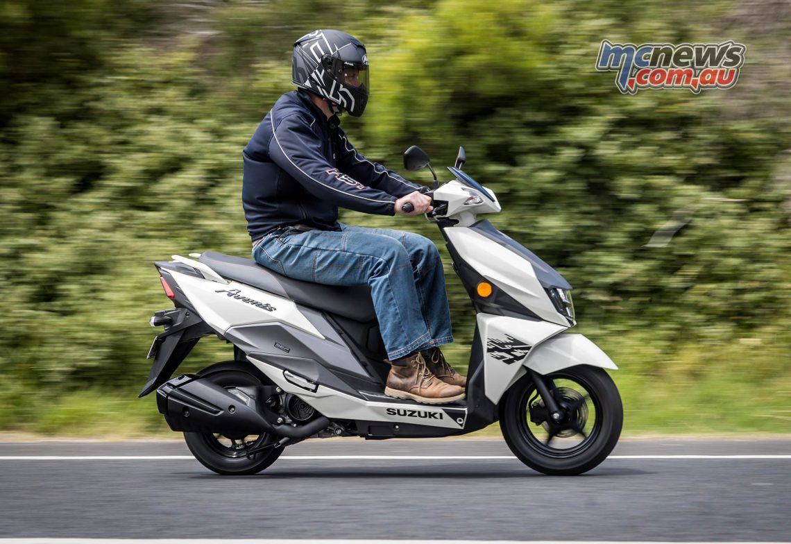 Suzuki Avenis 125 lands in Australia and we blag a ride | MCNews