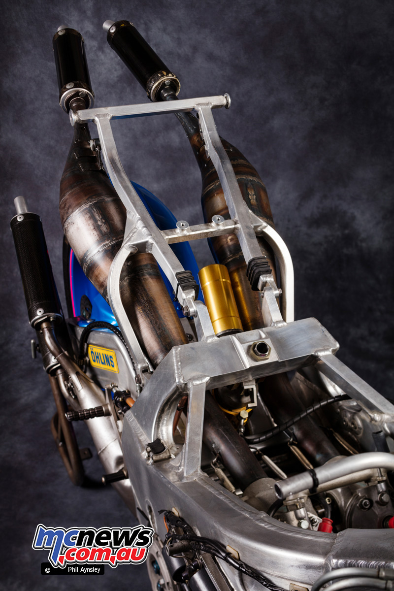 Yamaha YZR500 0WC1 in feature pictorial | MCNews