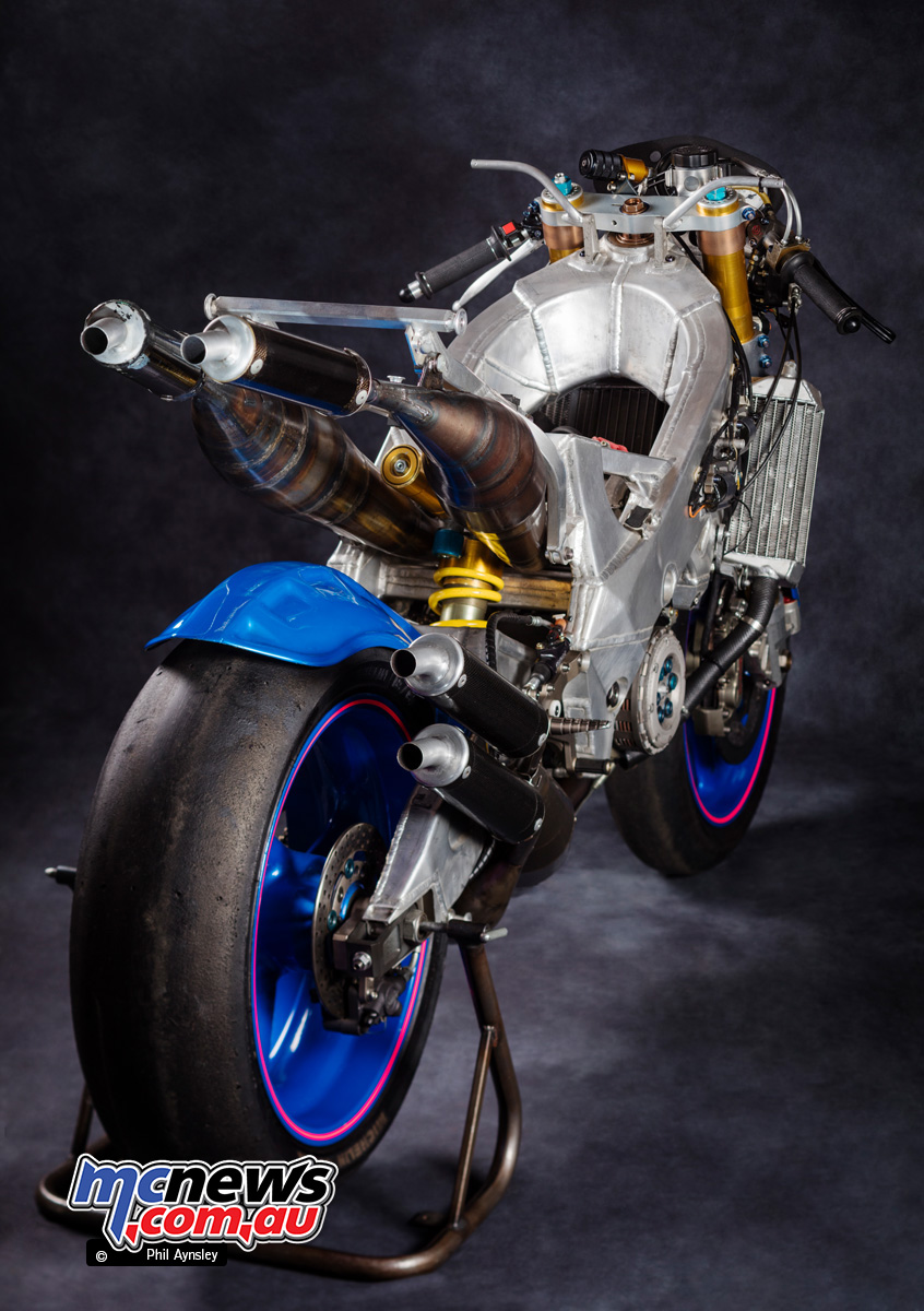 Yamaha YZR500 0WC1 in feature pictorial | MCNews