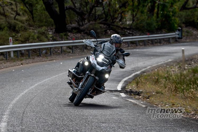 2023 BMW R 1250 GS Rallye X Review | Motorcycle Test | MCNews