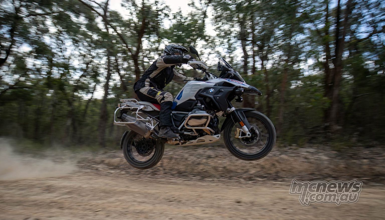 2023 BMW R 1250 GS Rallye X Review | Motorcycle Test | MCNews