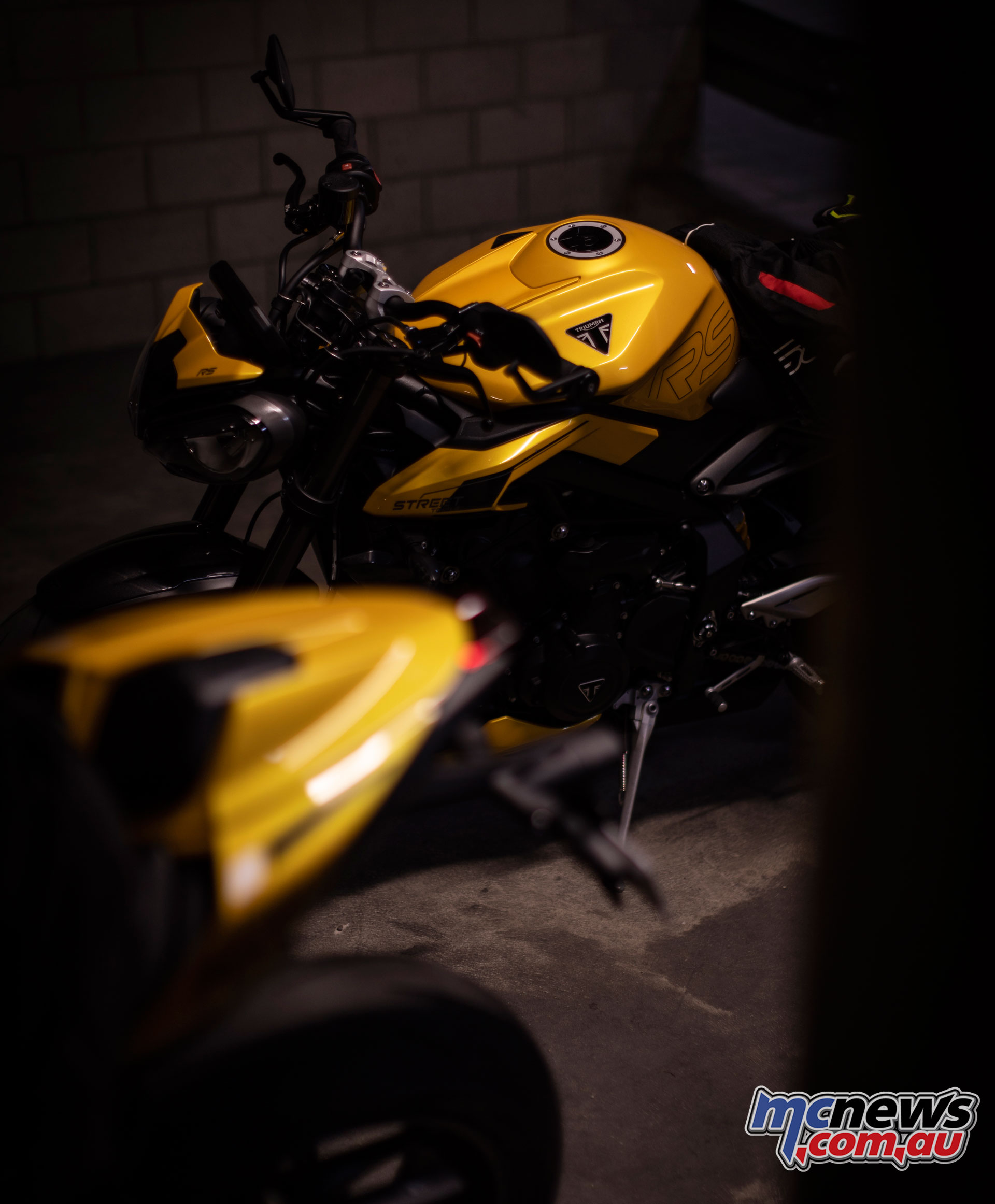 2023 Triumph Street Triple 765RS Test | Motorcycle Review | MCNews