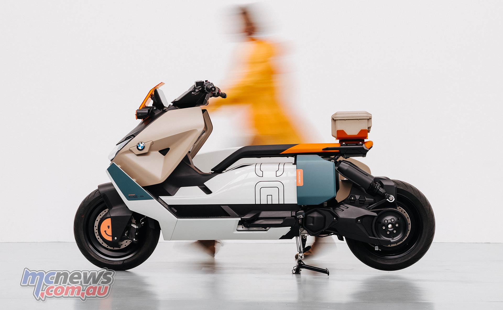 BMW CE 04 custom e-scooter from Vagabund | MCNews