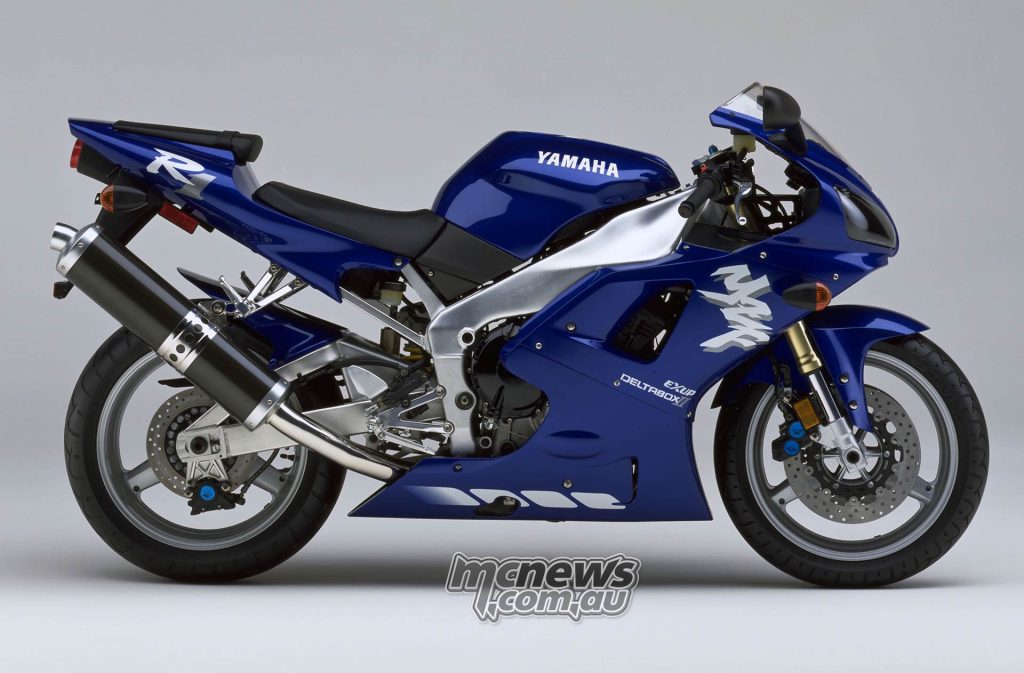 The Yamaha YZF-R1 turns 25 - History of the YZF-R1 | MCNews