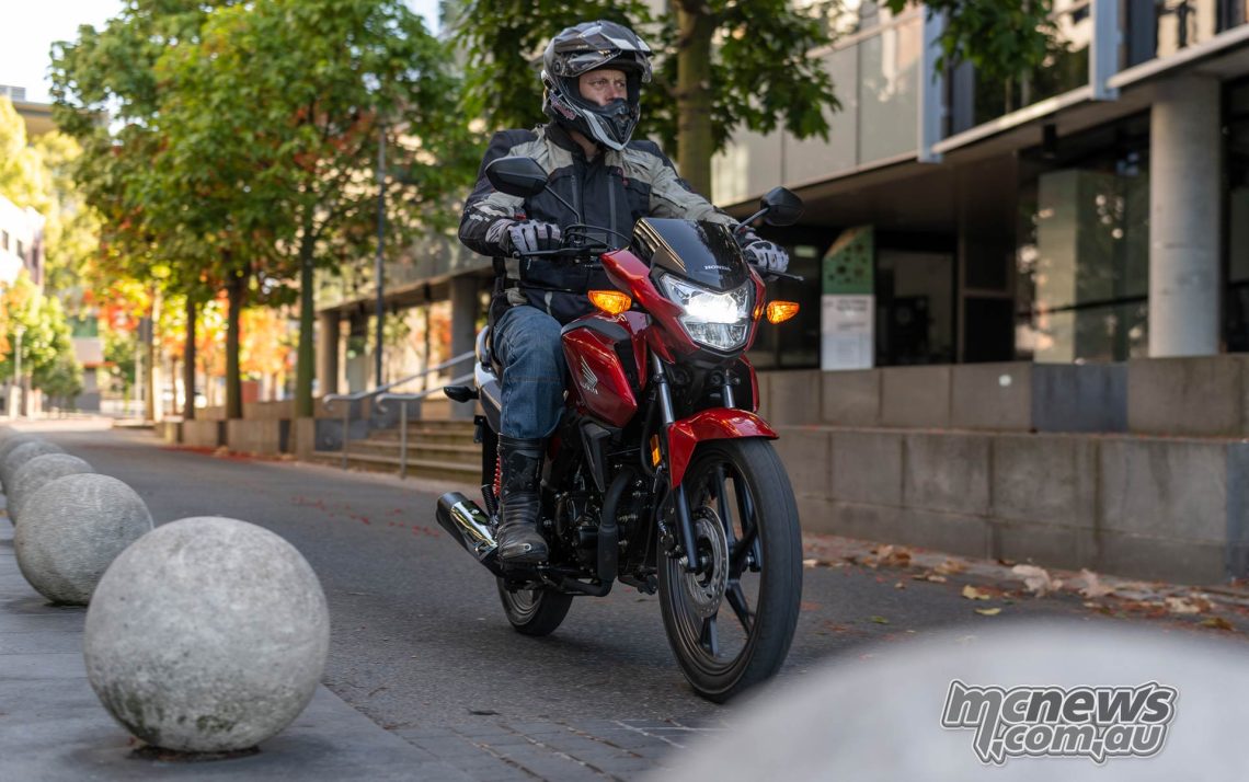 Honda CB125F review - Motorcycle Test | MCNews