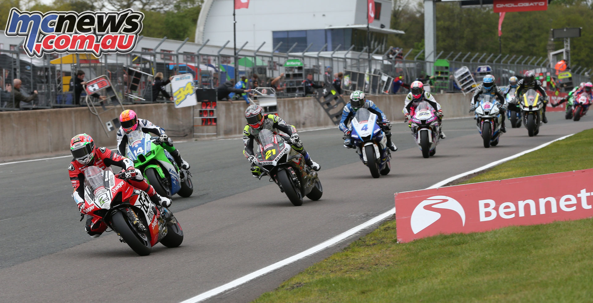 British Superbike images from Oulton Park | MCNews