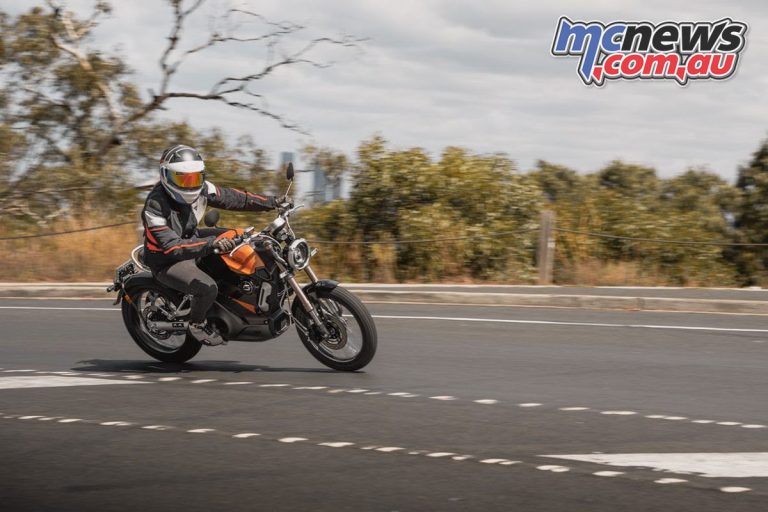 $1000 off the all-electric Super SOCO TC Max & CPX | MCNews