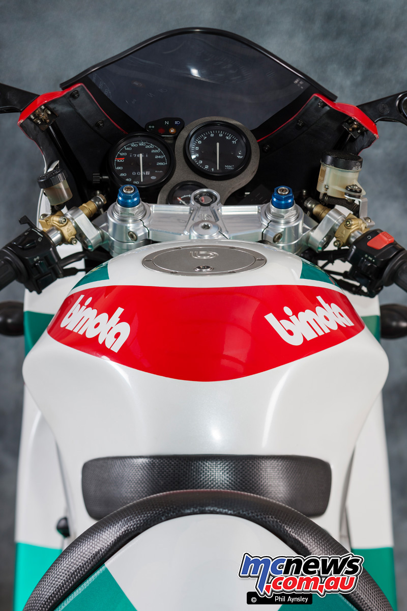 The Ducati 900SS powered Bimota DB4 | MCNews