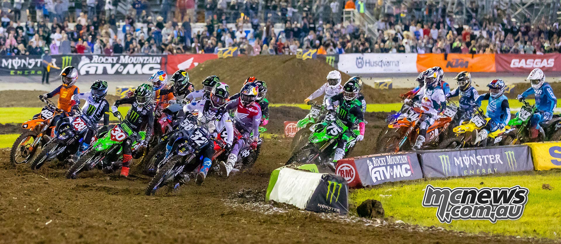 High-res images from second SMX play off at Chicagoland | MCNews