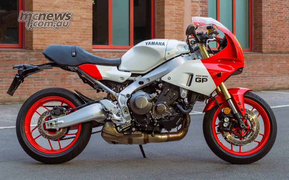 Yamaha XSR900 GP finally breaks cover | MCNews