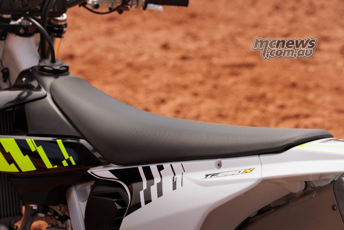 Triumph TF 250-X full reveal - Our take on Triumph's new motocrosser ...
