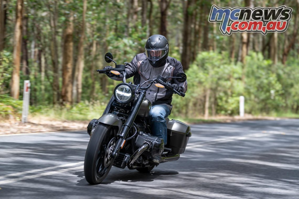 BMW R 18 Roctane Review | Motorcycle Test | MCNews