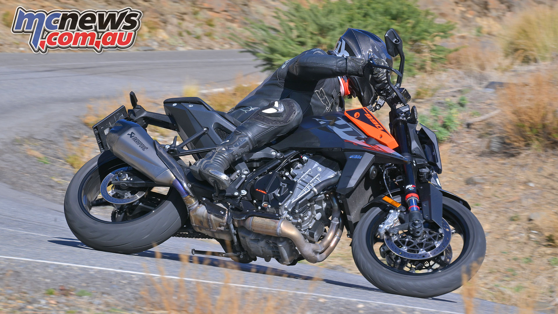 2024 KTM 990 Duke Review | Motorcycle Test | MCNews
