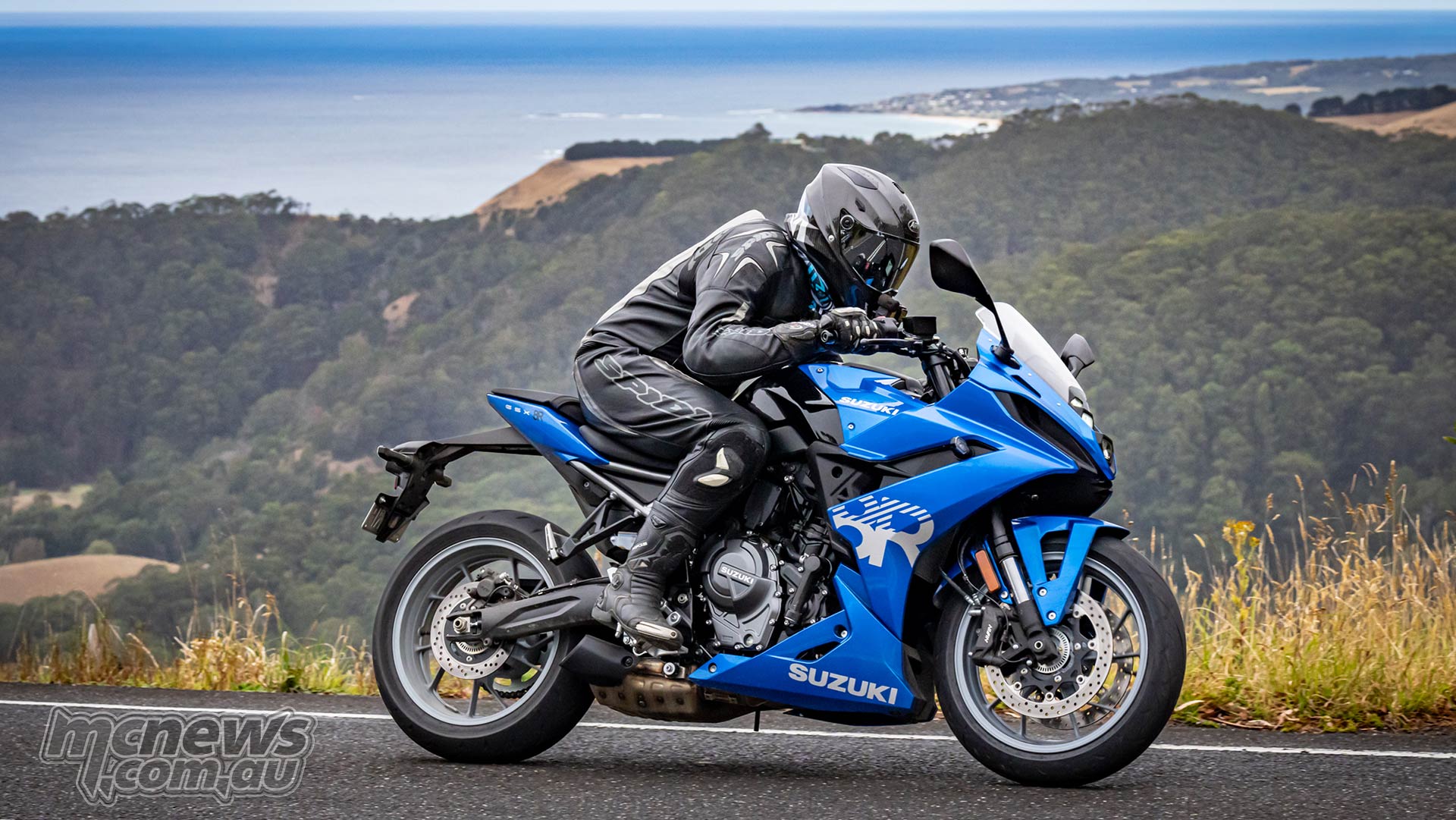 2024 Suzuki GSX-8R Review | Motorcycle Test | MCNews