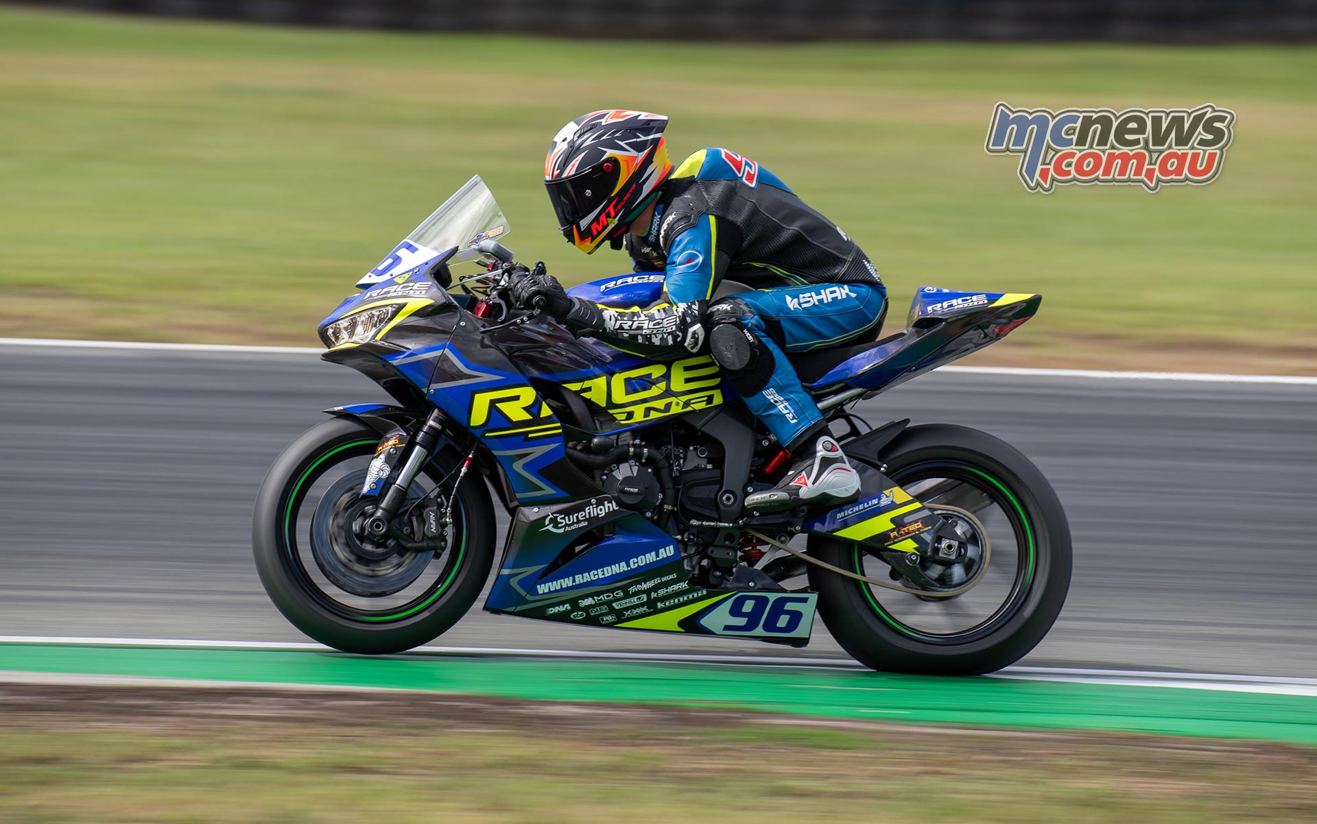 ASBK Team reports from Round Three at QLD Raceway | MCNews