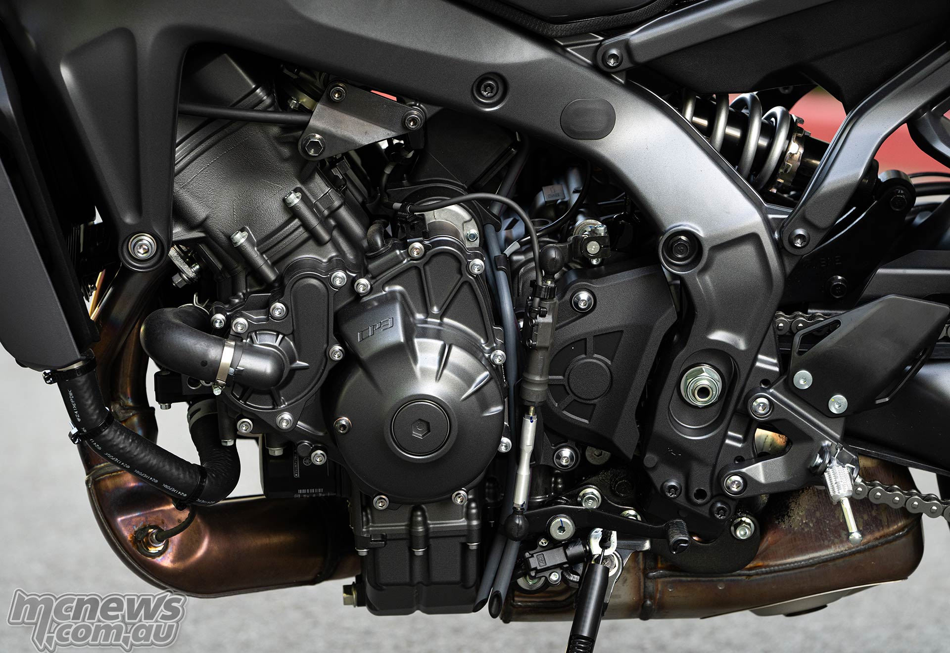 2024 Yamaha MT-09 Review - Motorcycle Test | MCNews