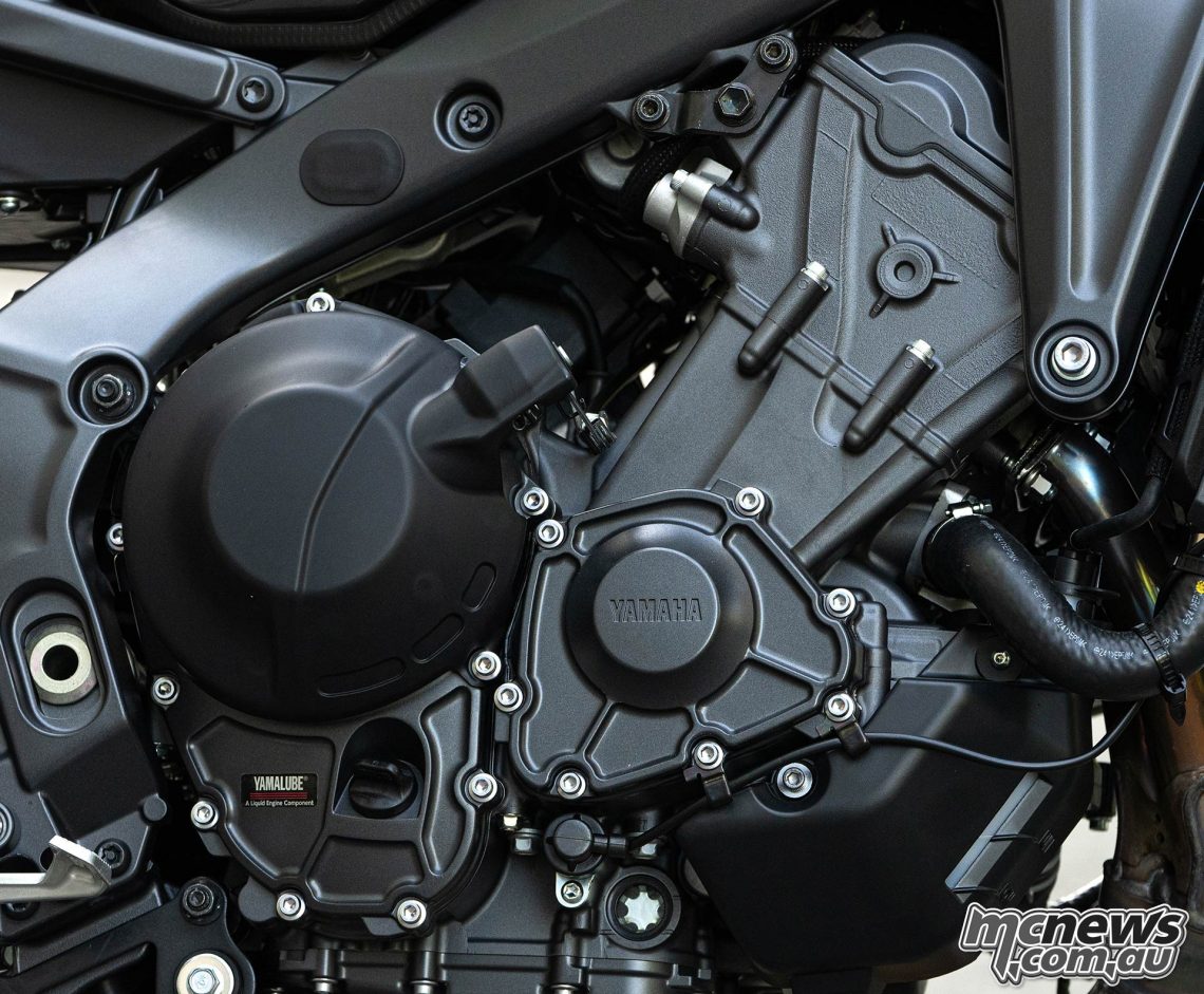 2024 Yamaha MT-09 Review - Motorcycle Test | MCNews