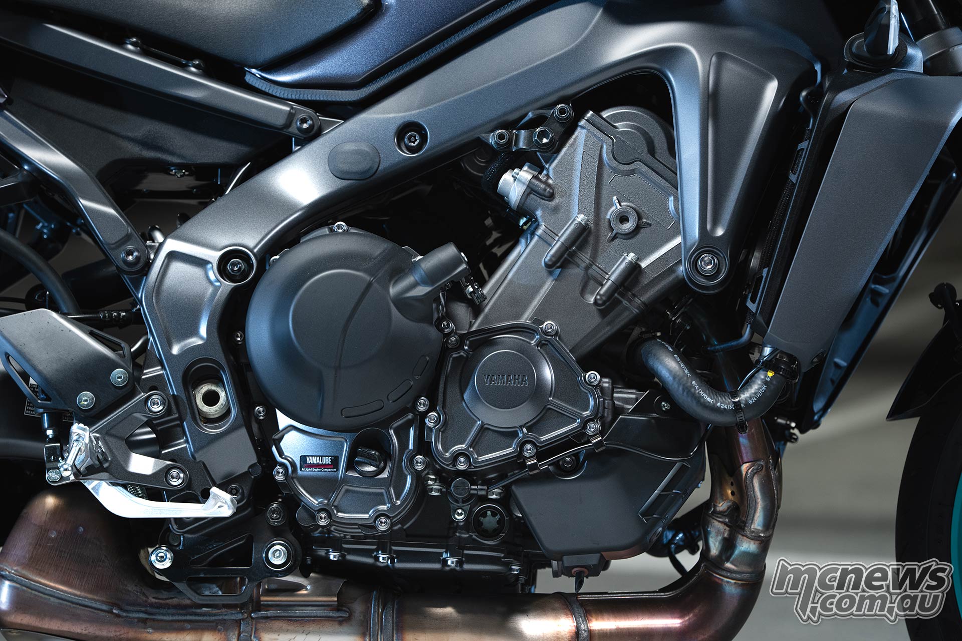 2024 Yamaha MT-09 Review - Motorcycle Test | MCNews