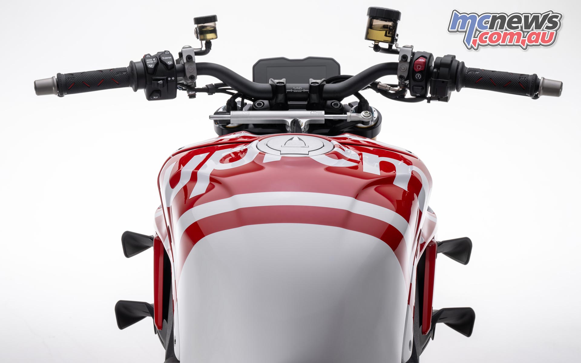 Ducati Streetfighter V4 Supreme collectors edition breaks cover | MCNews