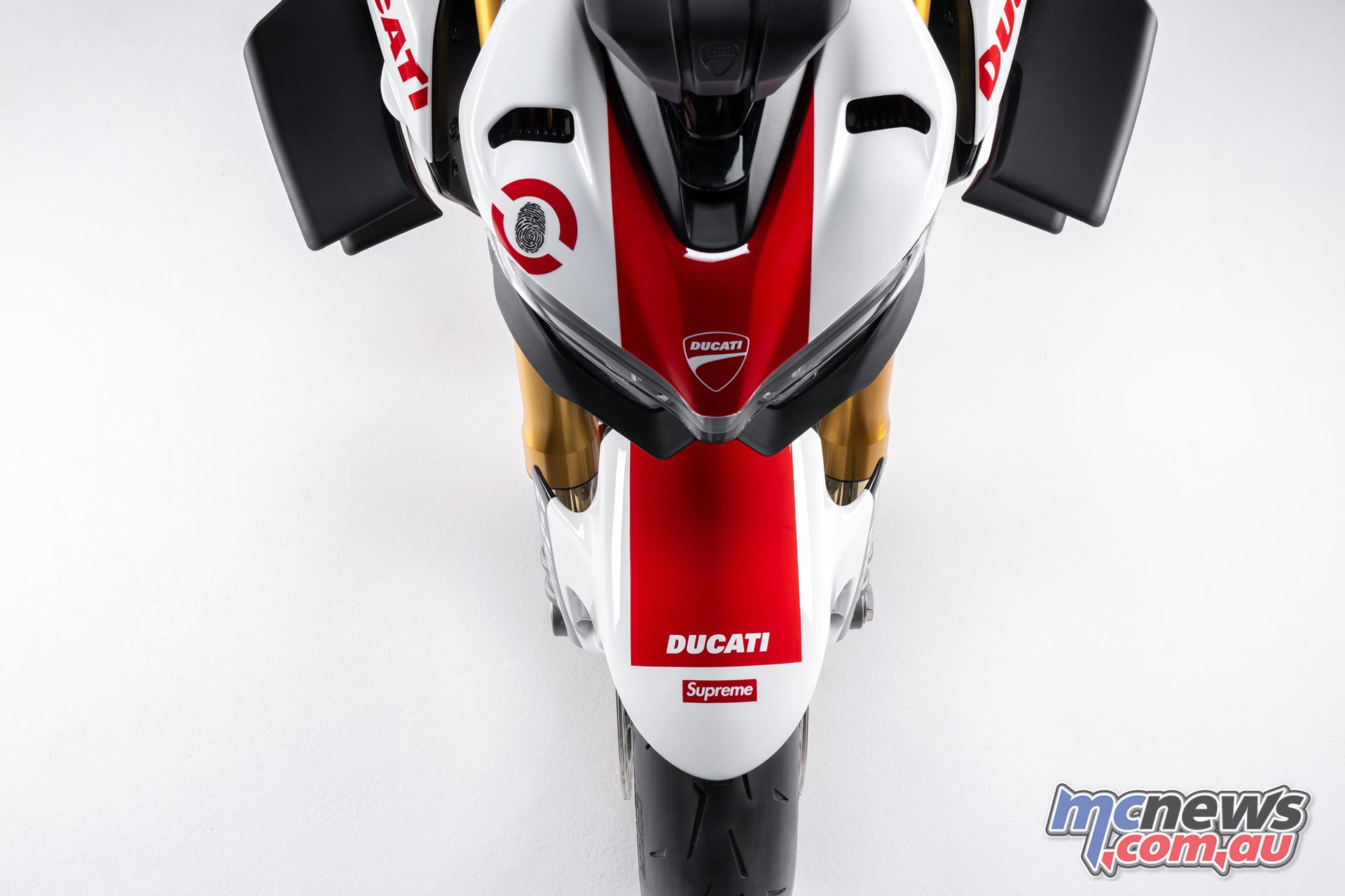 Ducati Streetfighter V4 Supreme collectors edition breaks cover | MCNews