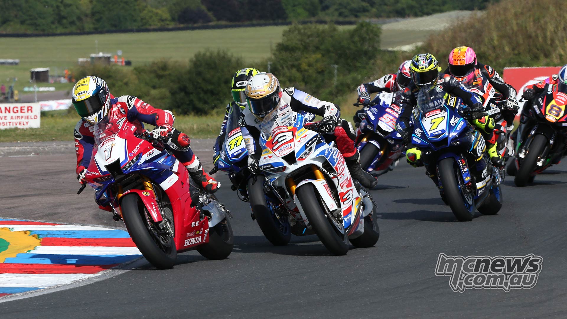 Recapping the Sunday BSB action from Thruxton – SBK/SS/STK/Sportbike ...