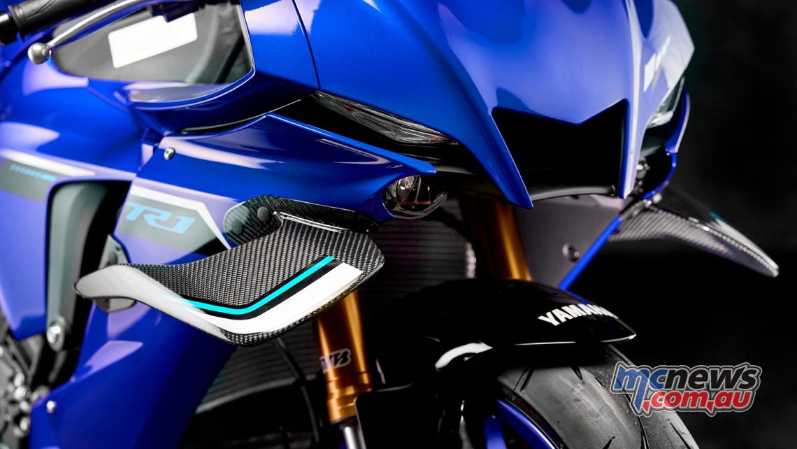 2025 Yamaha YZF-R1 and YZF-R1M - New aero, brakes and forks | MCNews