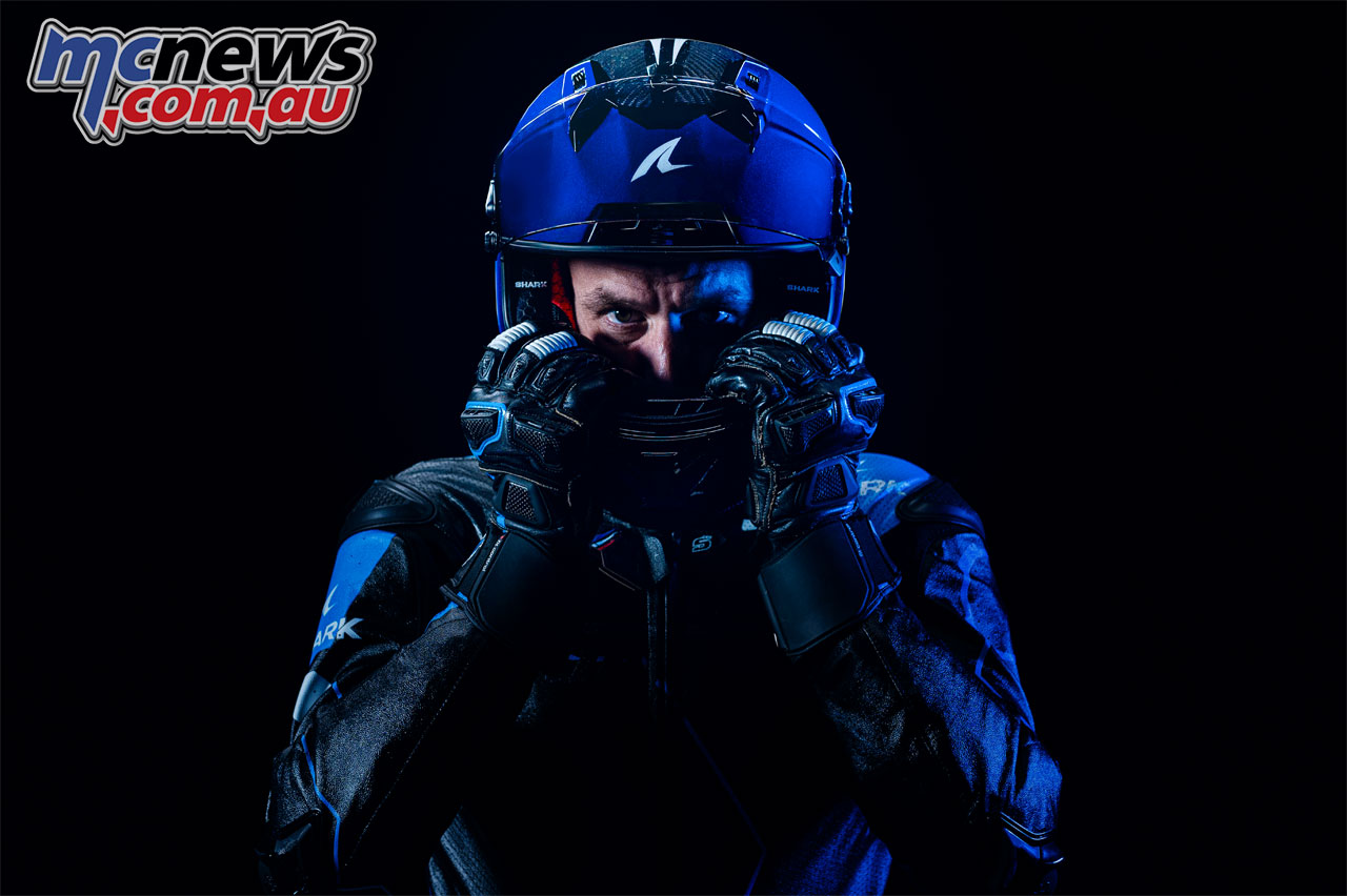 World's first adaptive aero helmet from Shark: Aeron GP | MCNews