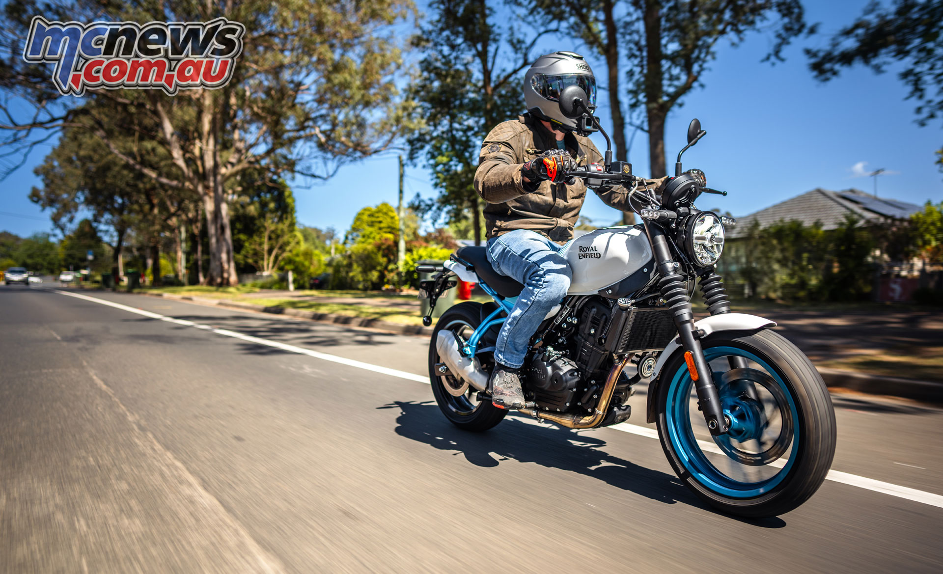 Royal Enfield Guerrilla 450 Review | LAMS Motorcycle Test | MCNews