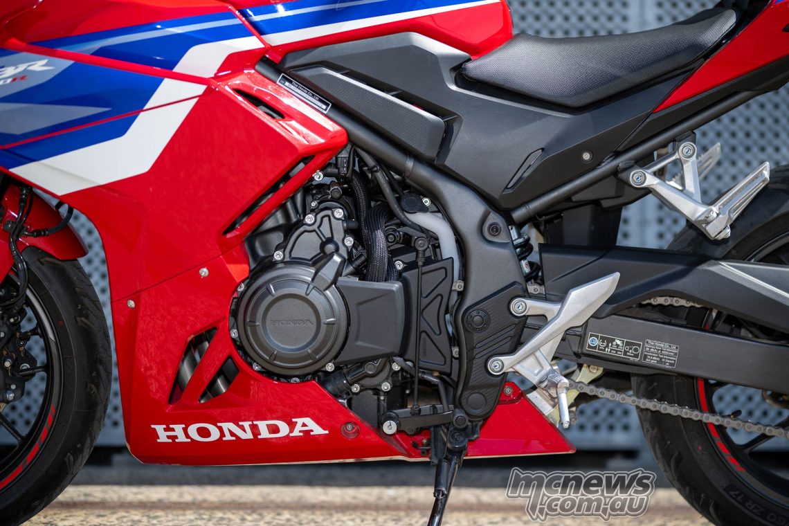 Honda CBR500R Review | LAMS Motorcycle Test | MCNews