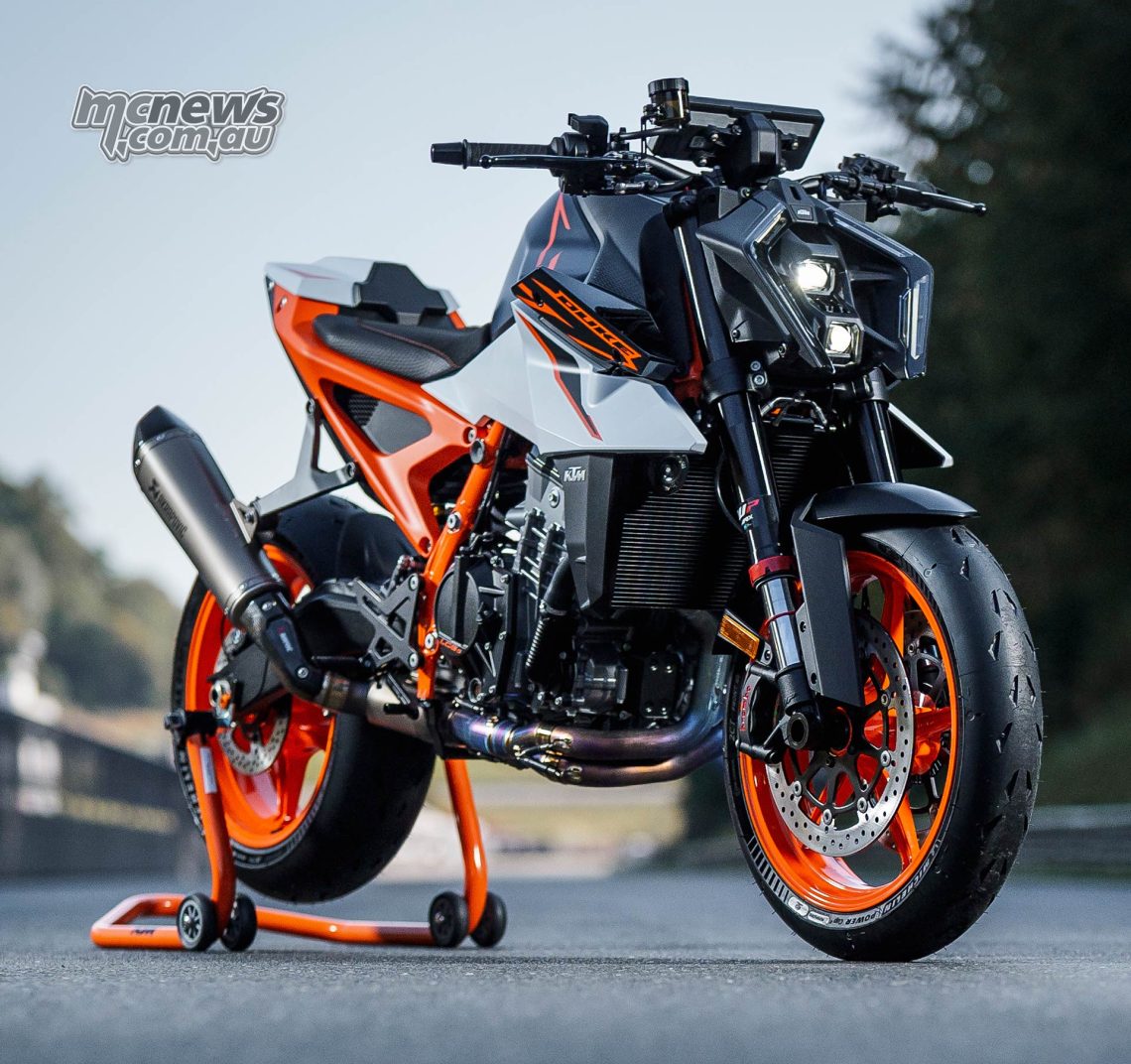 KTM 990 Duke R steps things up a few notches but also takes me back a ...