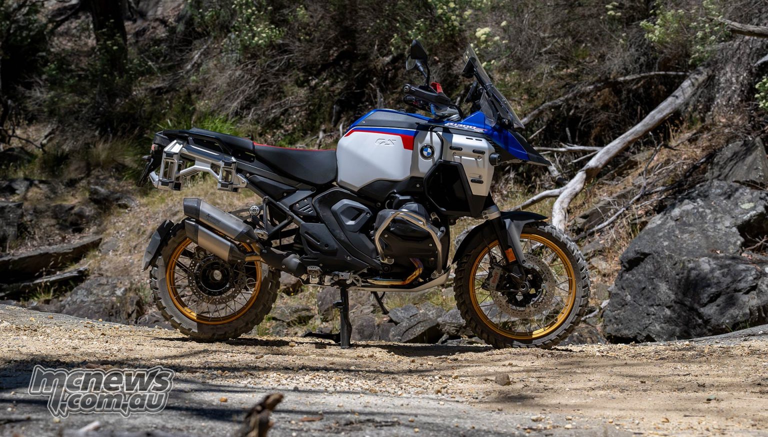 BMW R 1300 GS Adventure Trophy X Review | Motorcycle Test | MCNews