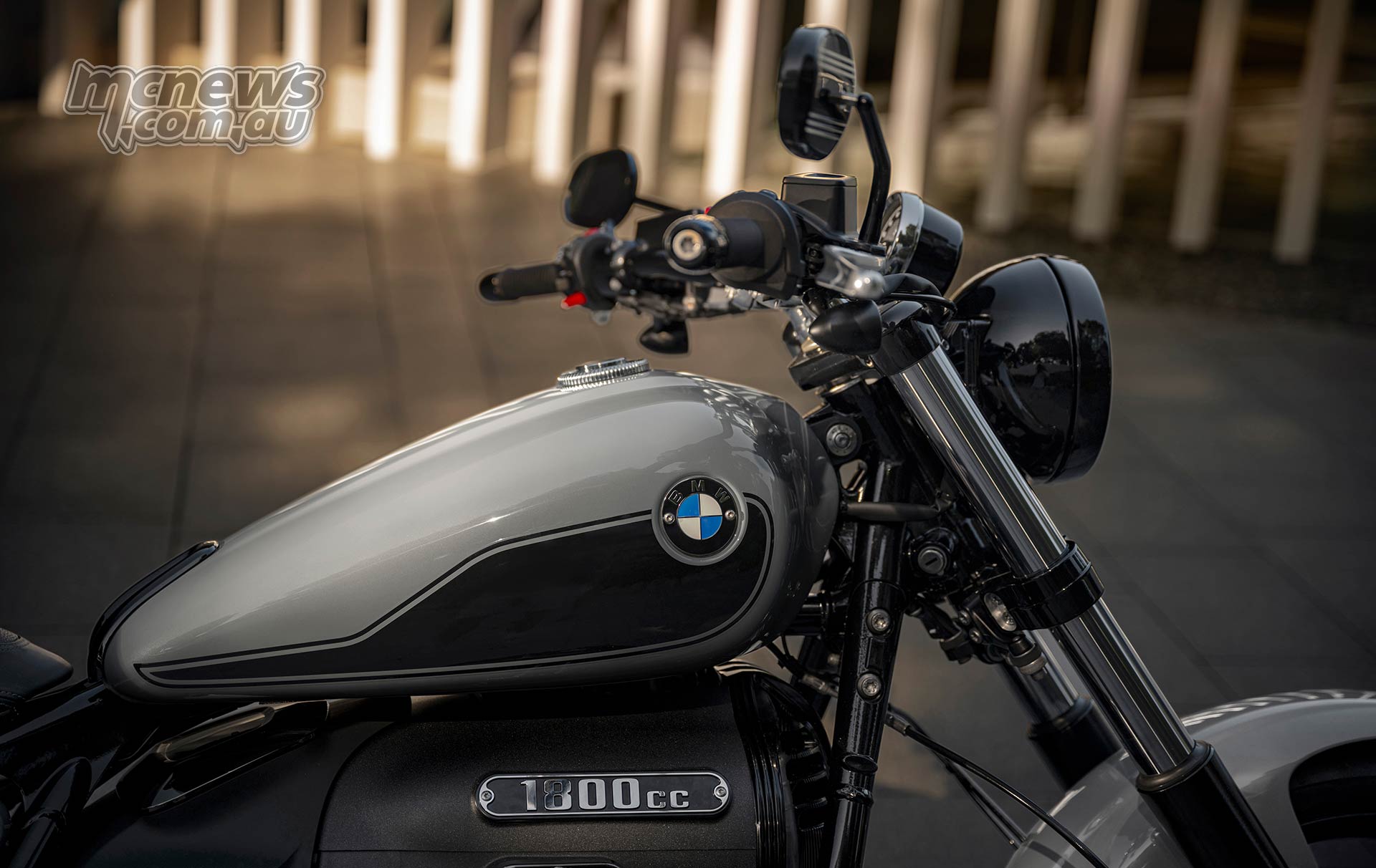 2025 BMW R 18 range revisions - Larger front rims, tweaked styling and ...