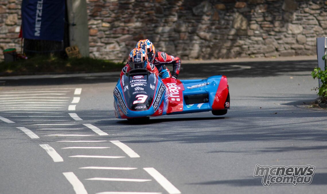 Crowe brothers dominate opening Sidecar bout at TT 2025 | MCNews