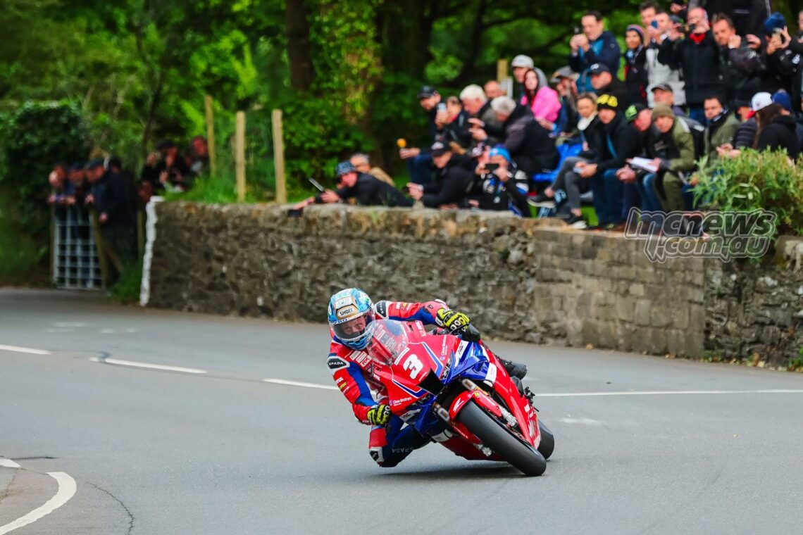 Harrison and Honda breakthrough with dominant Superstock victory | MCNews