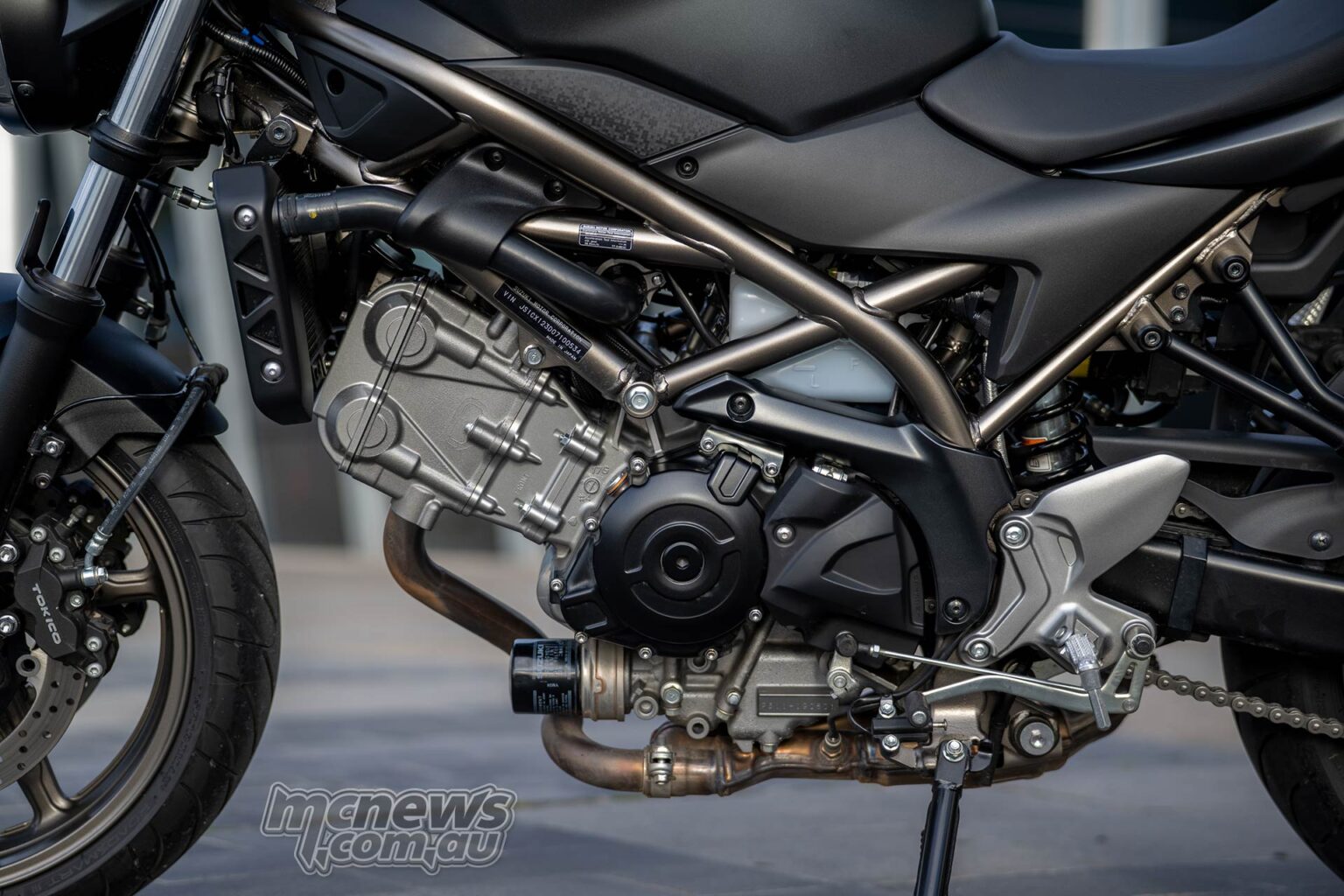 Suzuki SV650 Review - The full juice version... | MCNews