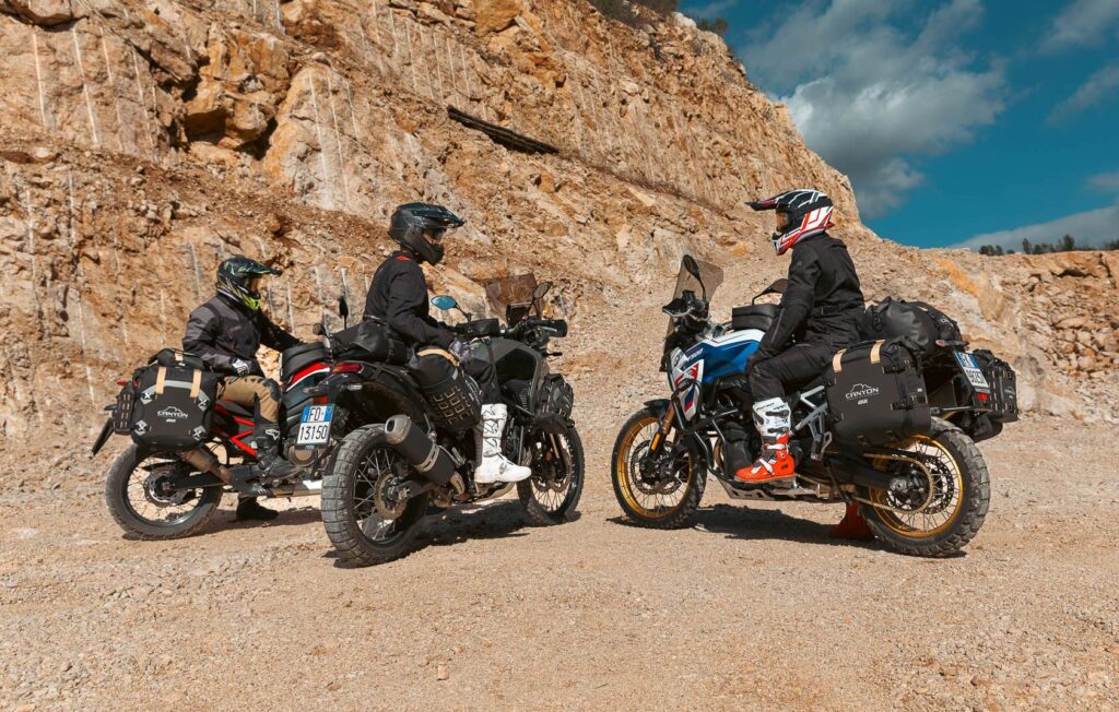 Givi's modular bag system arrives: GRT Canyon GRT721B | MCNews