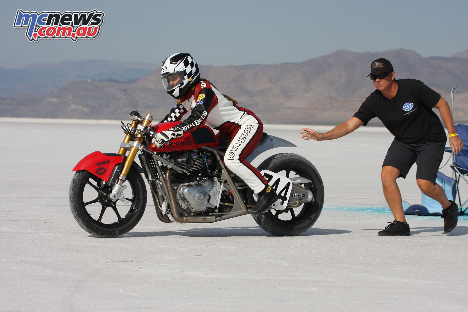 The Target? 400 mph... Bonneville Motorcycle Speed Trials | MCNews
