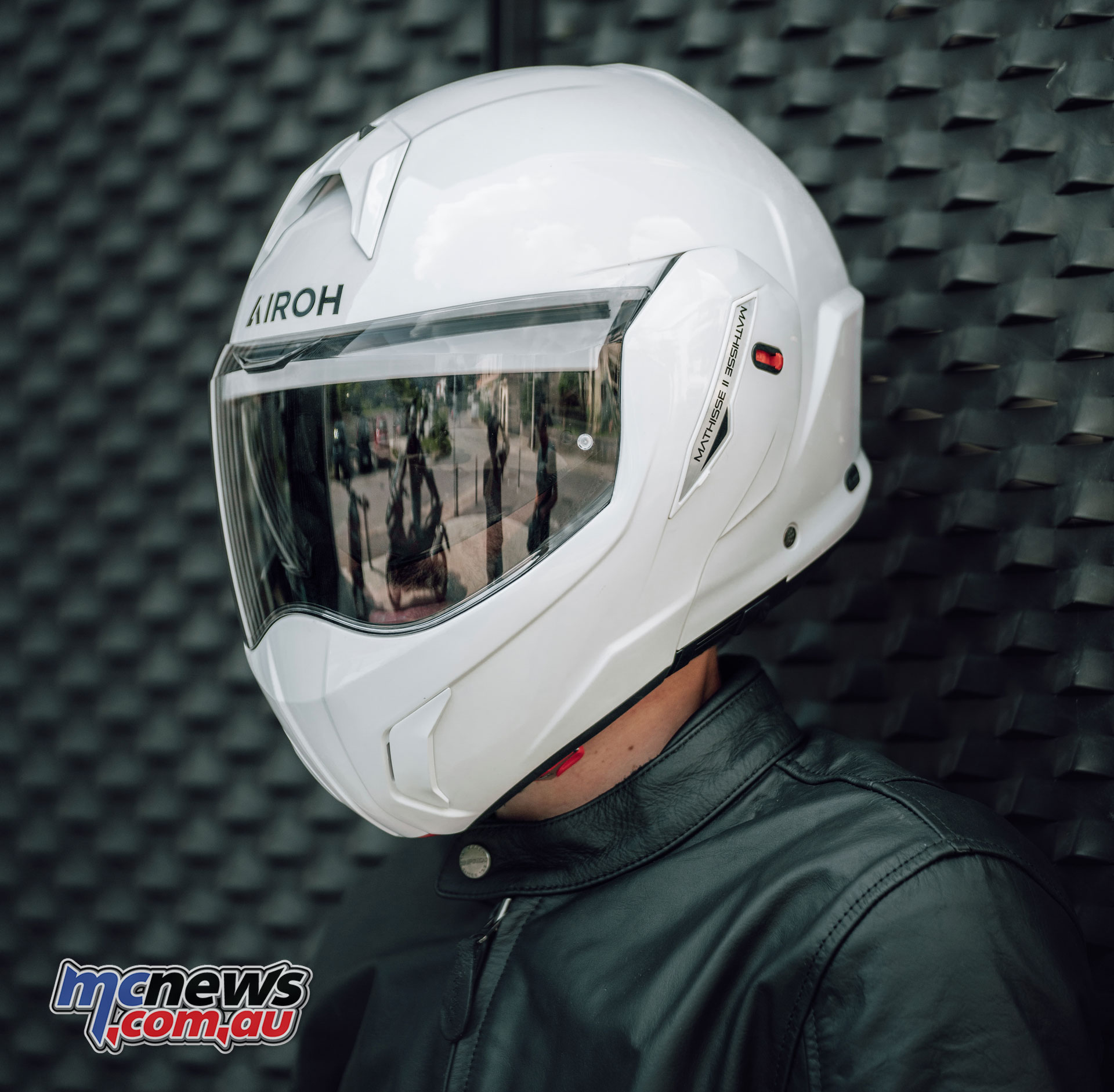 The Airoh Mathisse II Helmet arrives in Australia | MCNews