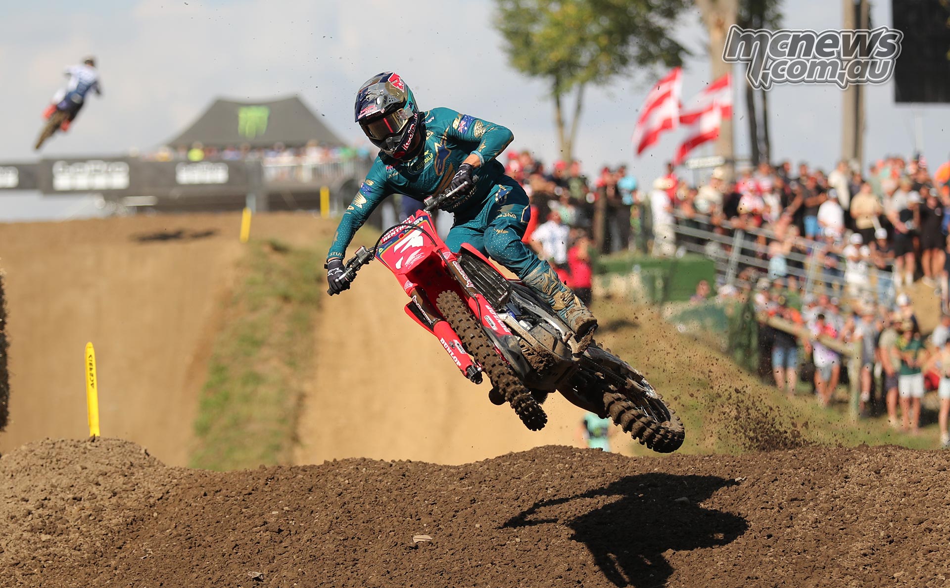 Jett and Hunter Lawrence top MXoN Qualifying Heats | MCNews