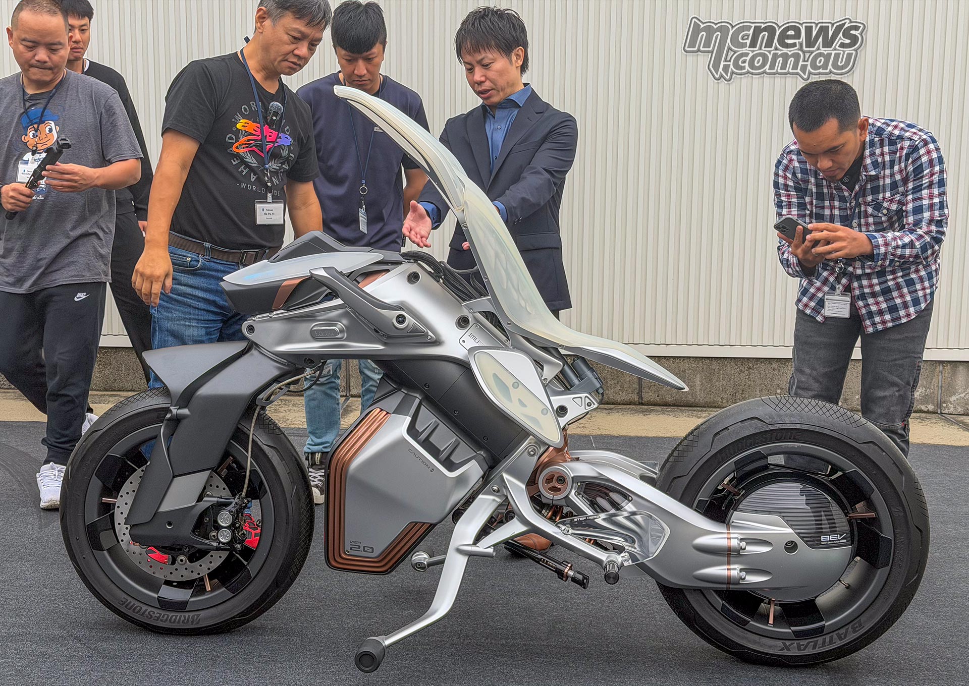 Up close and personal with Motoroid 2 on cusp of next generation reveal ...