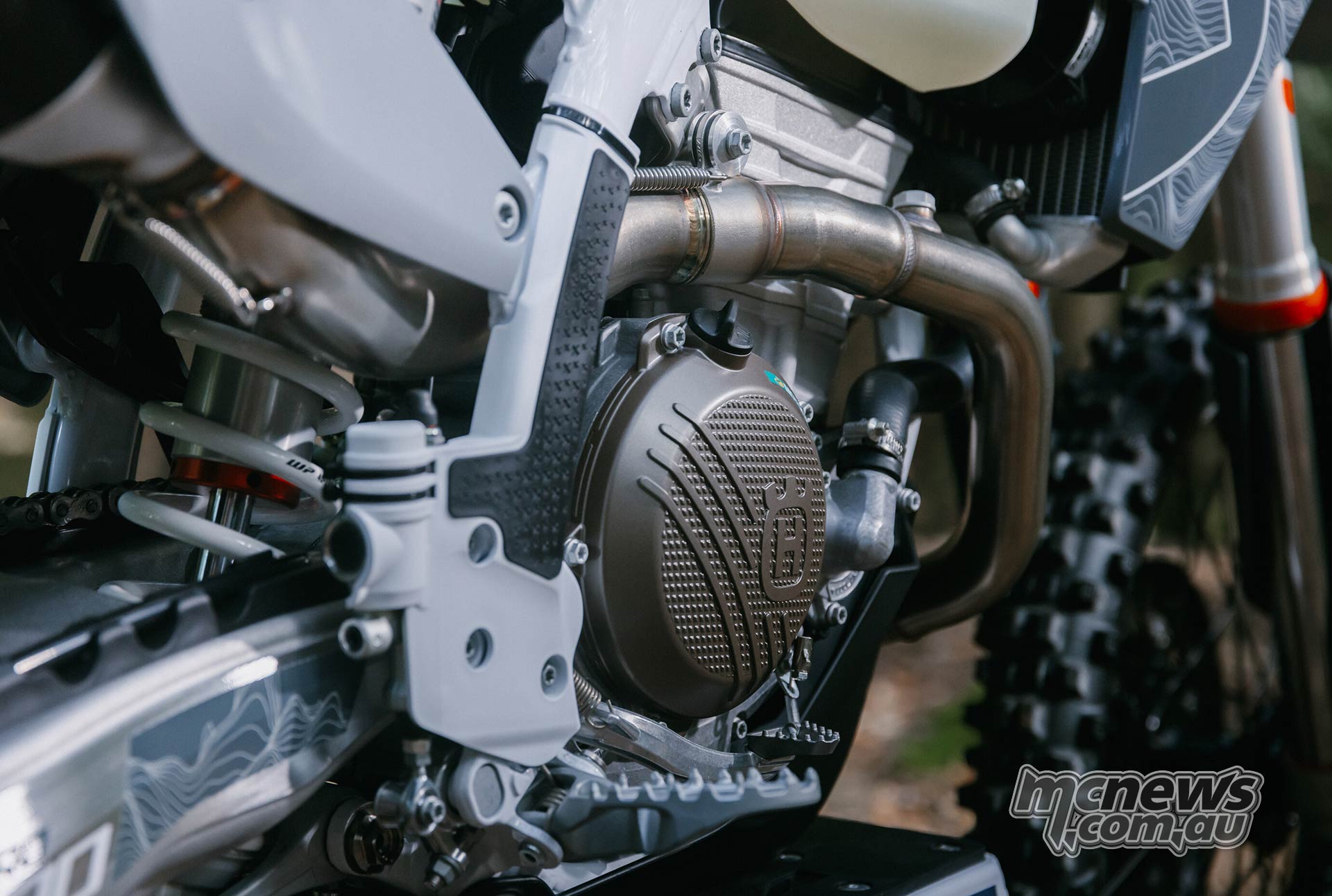 Husqvarna unveil 2026 Enduro Pro models - TE300 and FE 350 Pro | MCNews