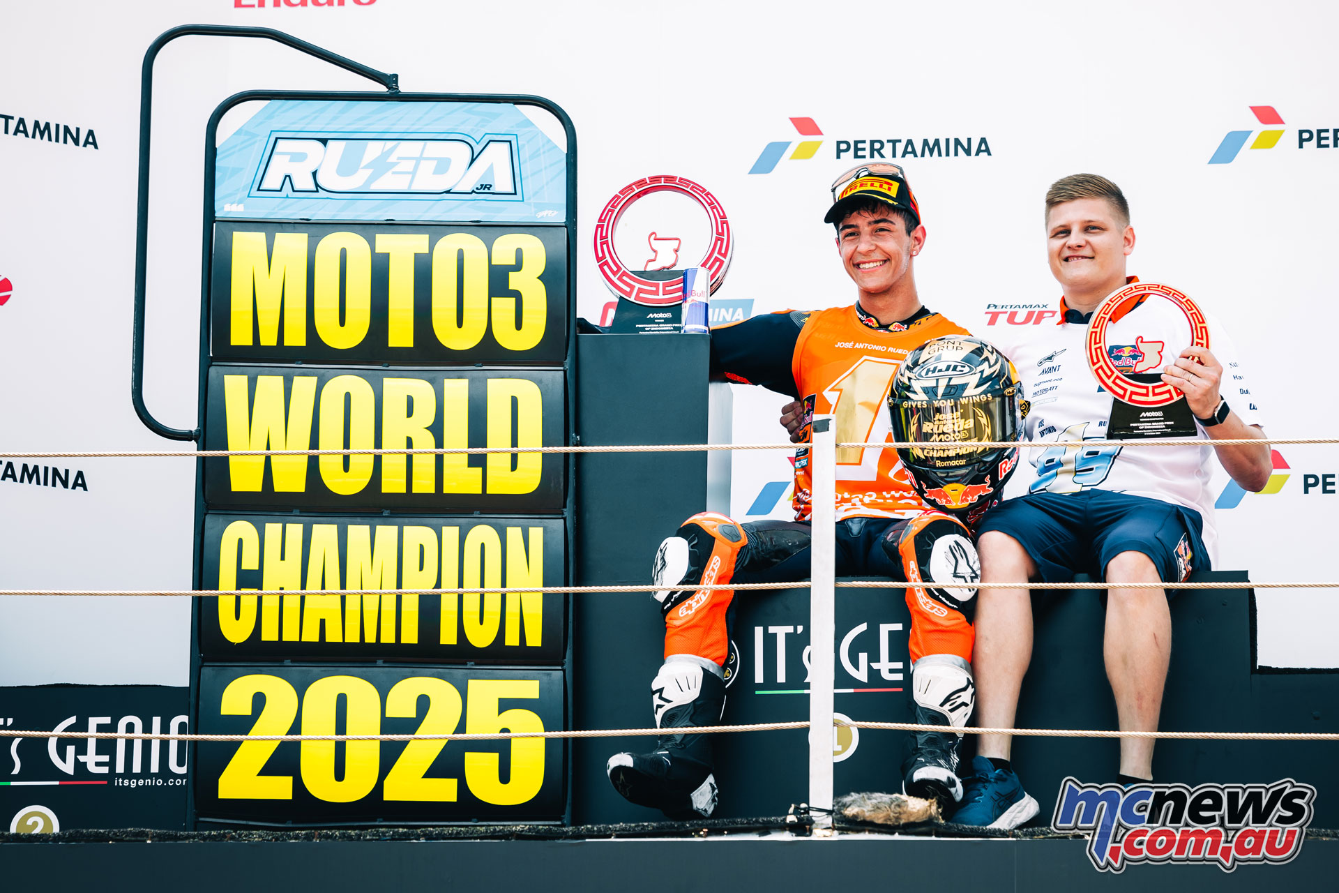 Rueda wraps up 2025 Moto3 title with four rounds to spare | MCNews
