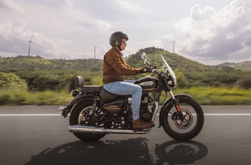 Royal Enfield Meteor 350 | New Colours & Features Announced! | MCNews