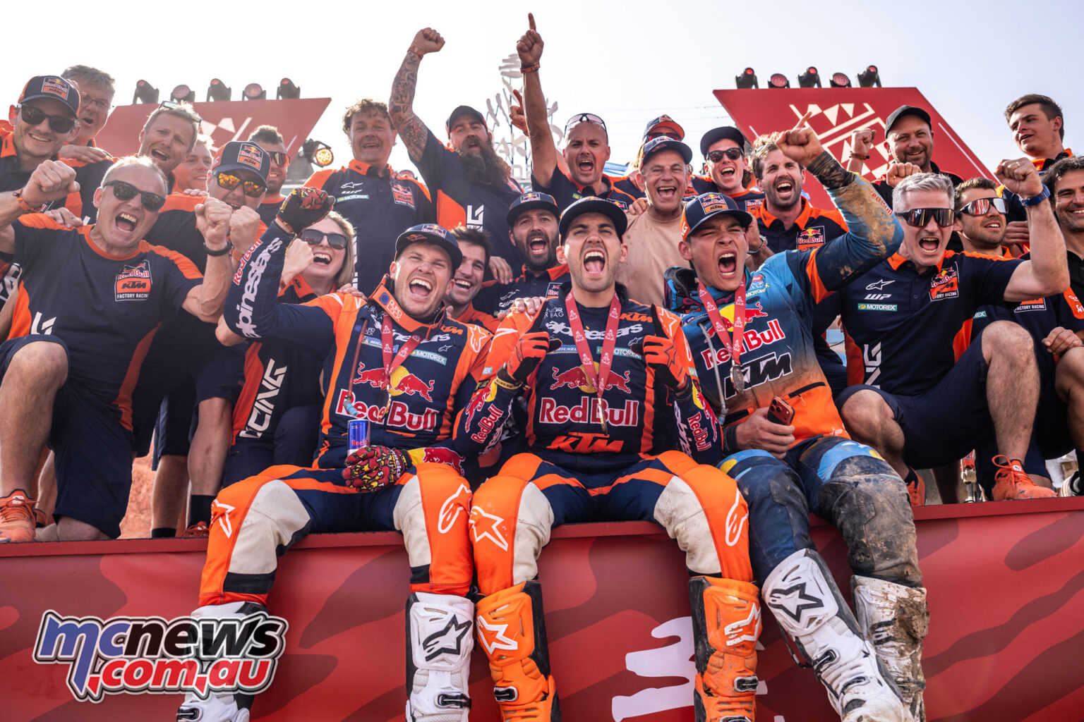 Luciano Benavides wins Dakar 2026 with Sanders fifth | MCNews